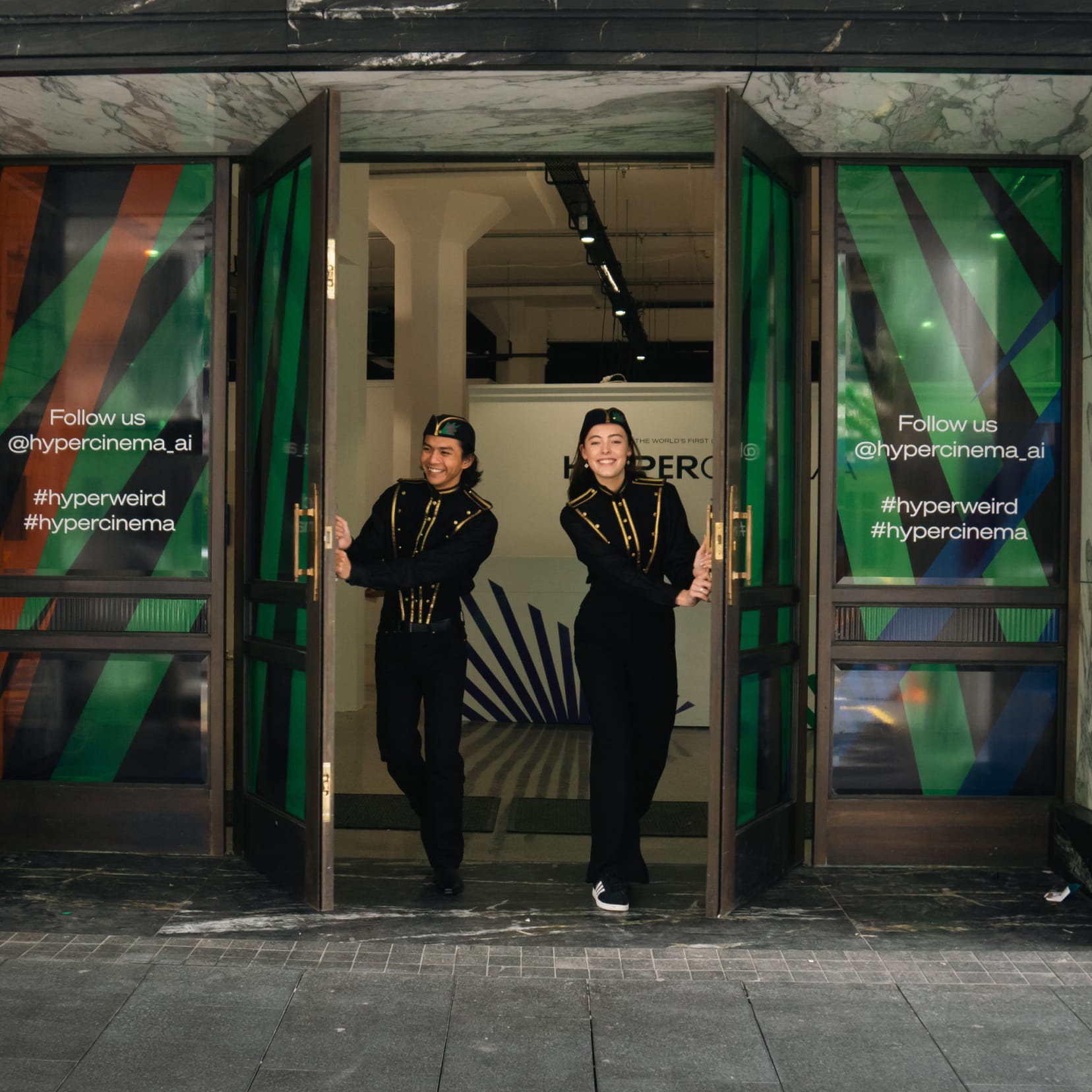 HyperCinema - Gladeye